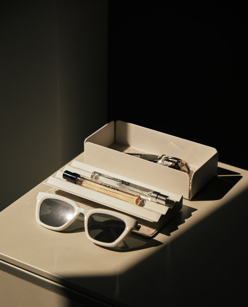 Gather: Your Desk Simplified – Ugmonk