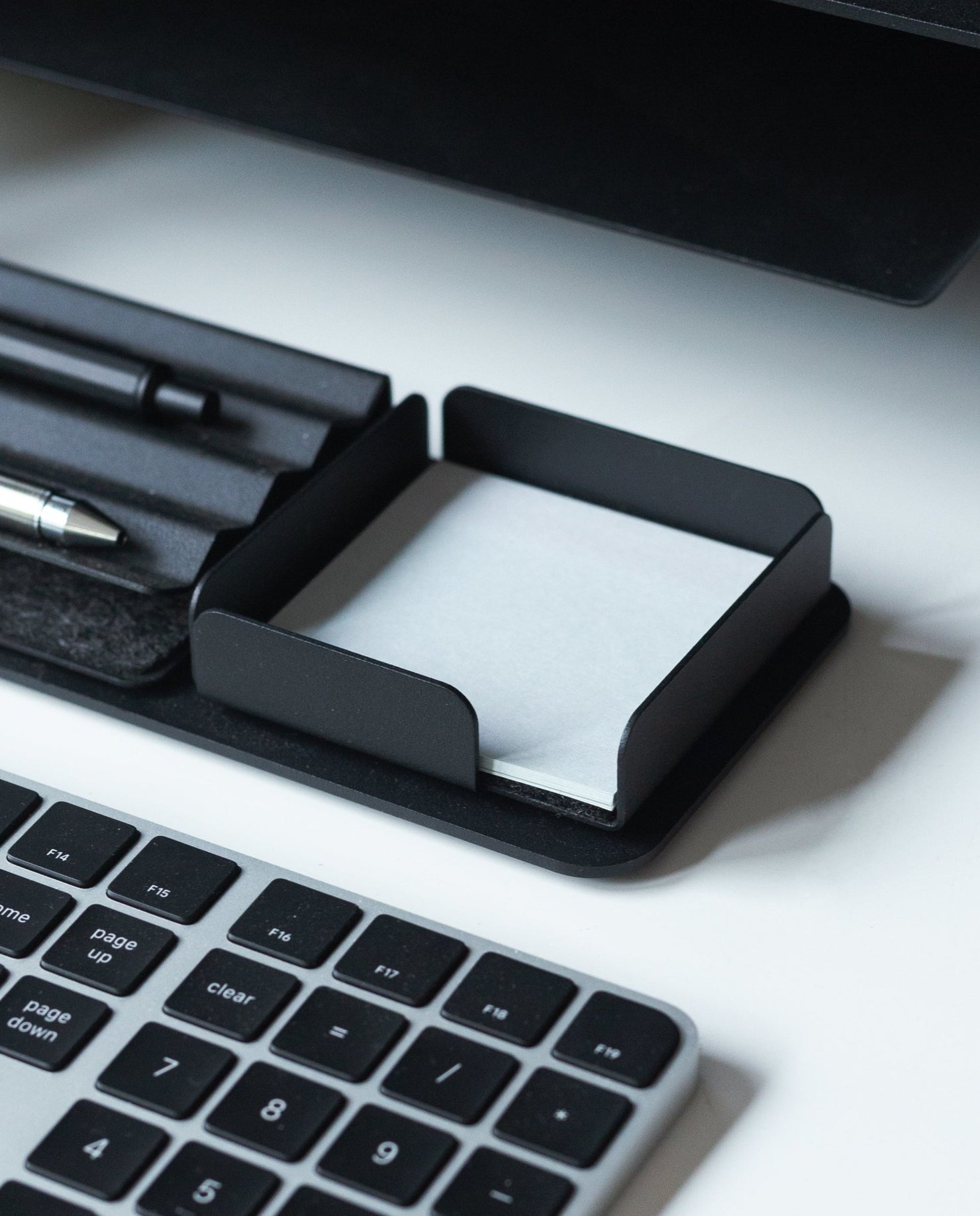 Gather Note Tray (1x1 - Black) – Ugmonk